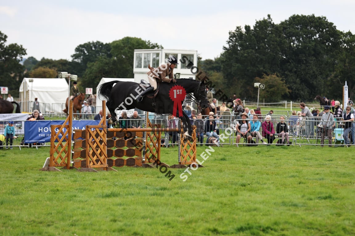 FC6_1167 2023 - 1st Class Images