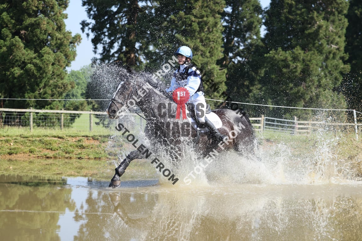 C34_3316 2024 - 1st Class Images