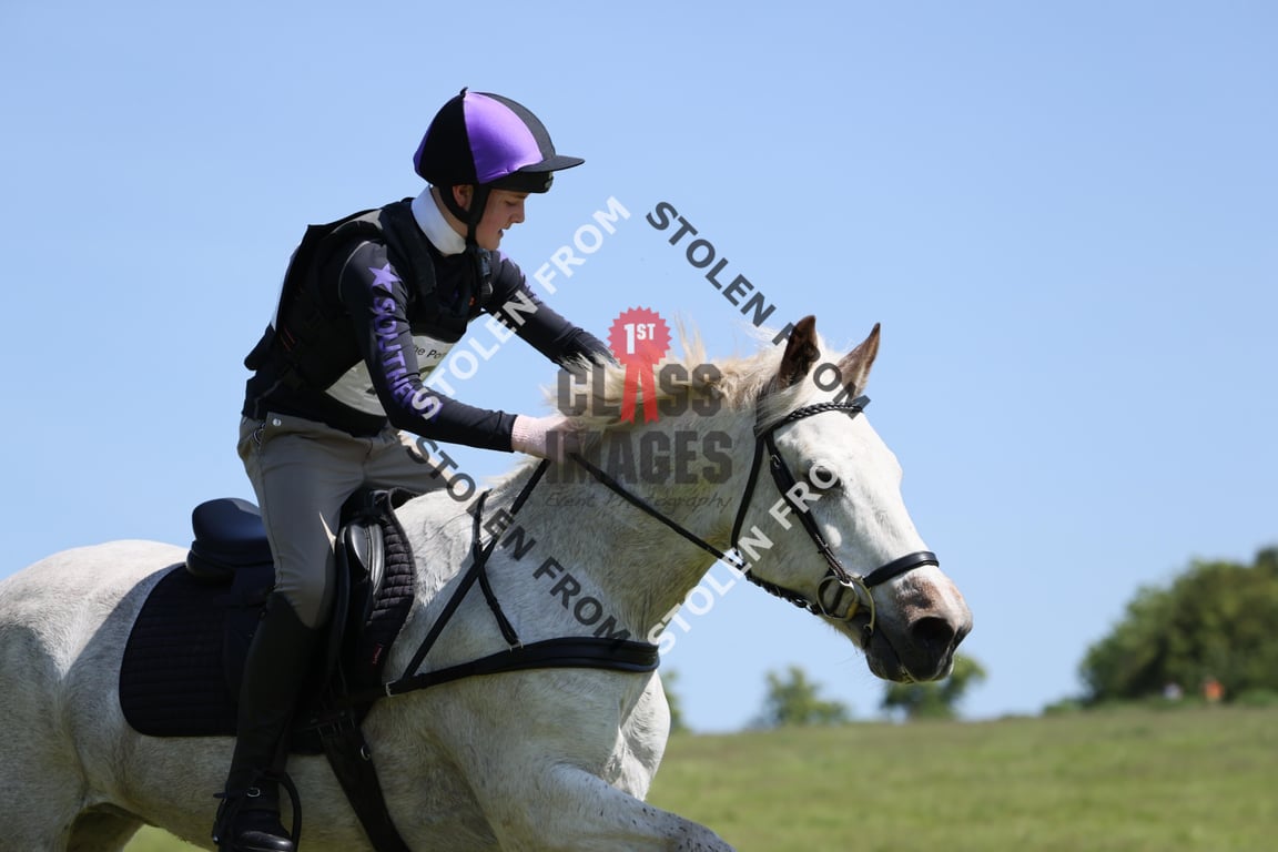 C34_4746 2024 - 1st Class Images