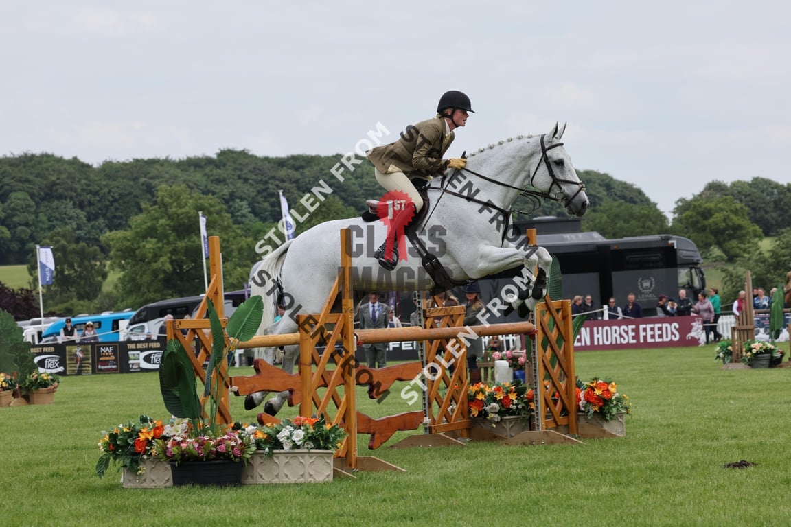 S37_2000 2024 - 1st Class Images