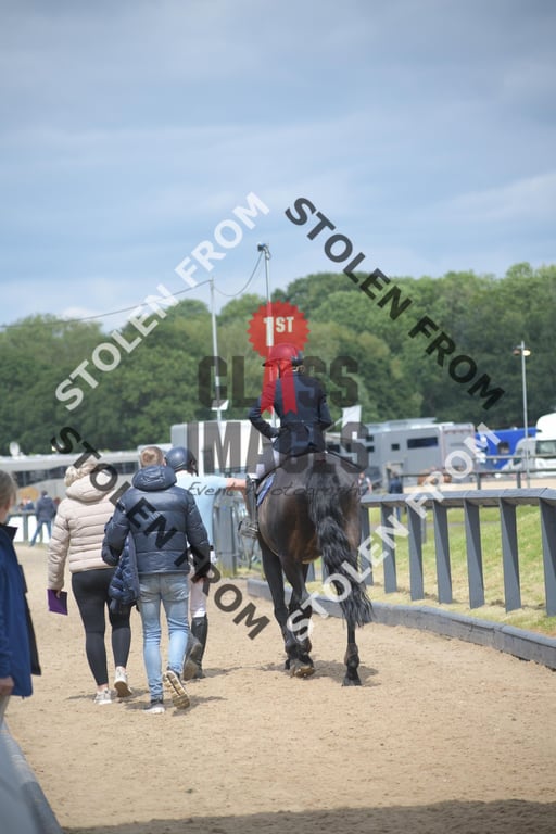 A42_5337 2024 - 1st Class Images