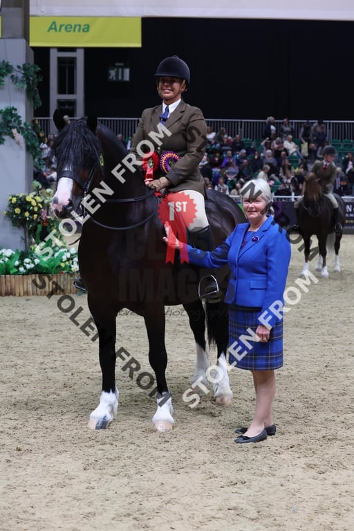 AD1_9479 2024 - 1st Class Images