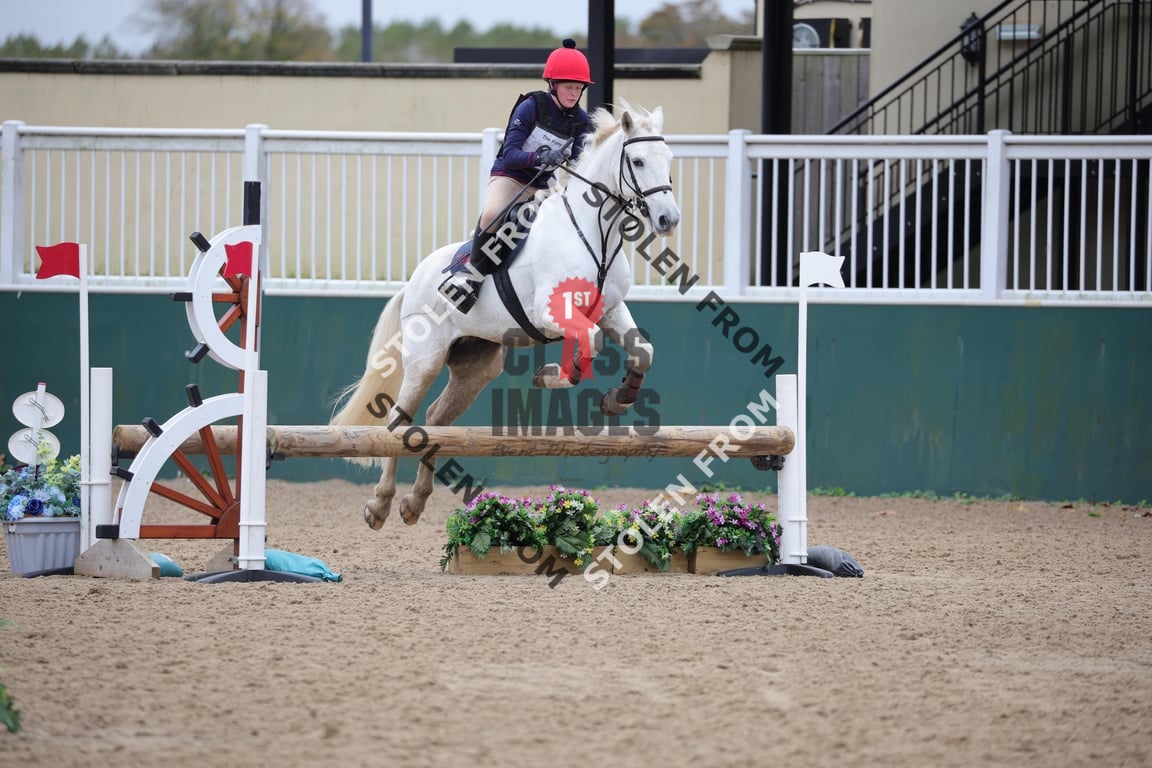 MD6_5703 2024 - 1st Class Images