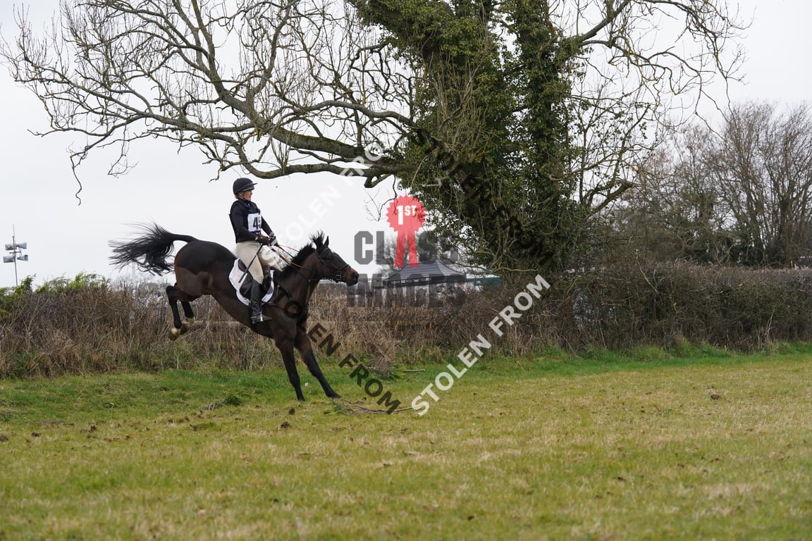 D09_9732 2025 - 1st Class Images