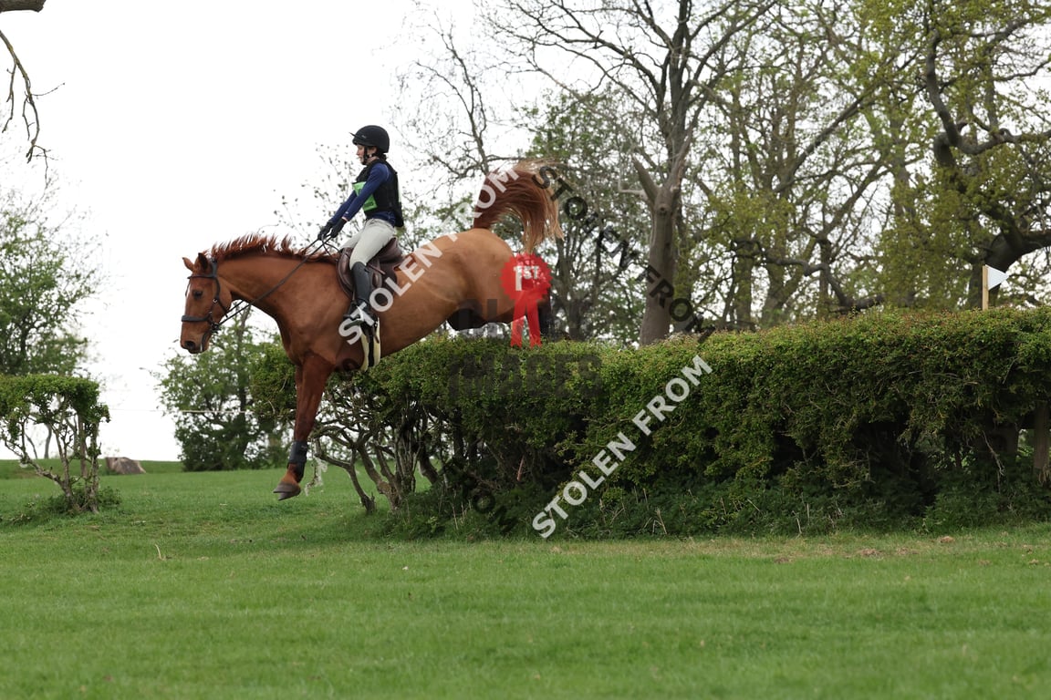 H15_1065 2025 - 1st Class Images