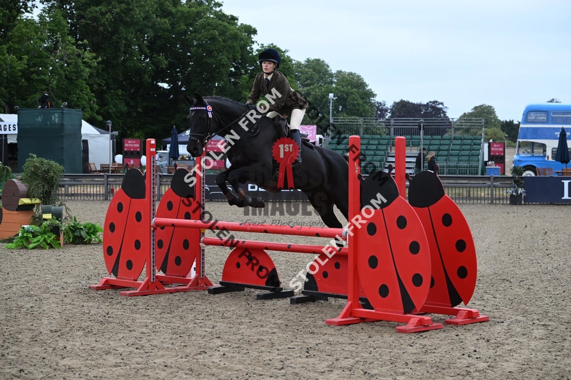 A32_0105 2025 - 1st Class Images