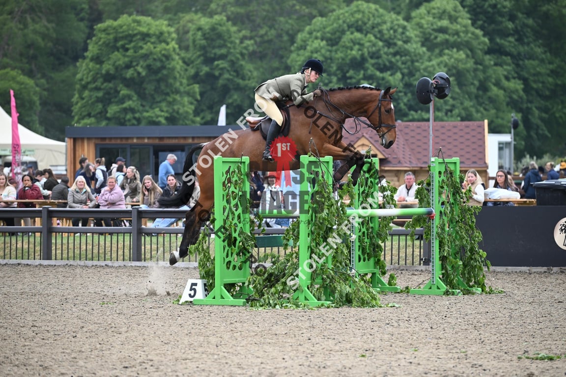 A32_1007 2025 - 1st Class Images