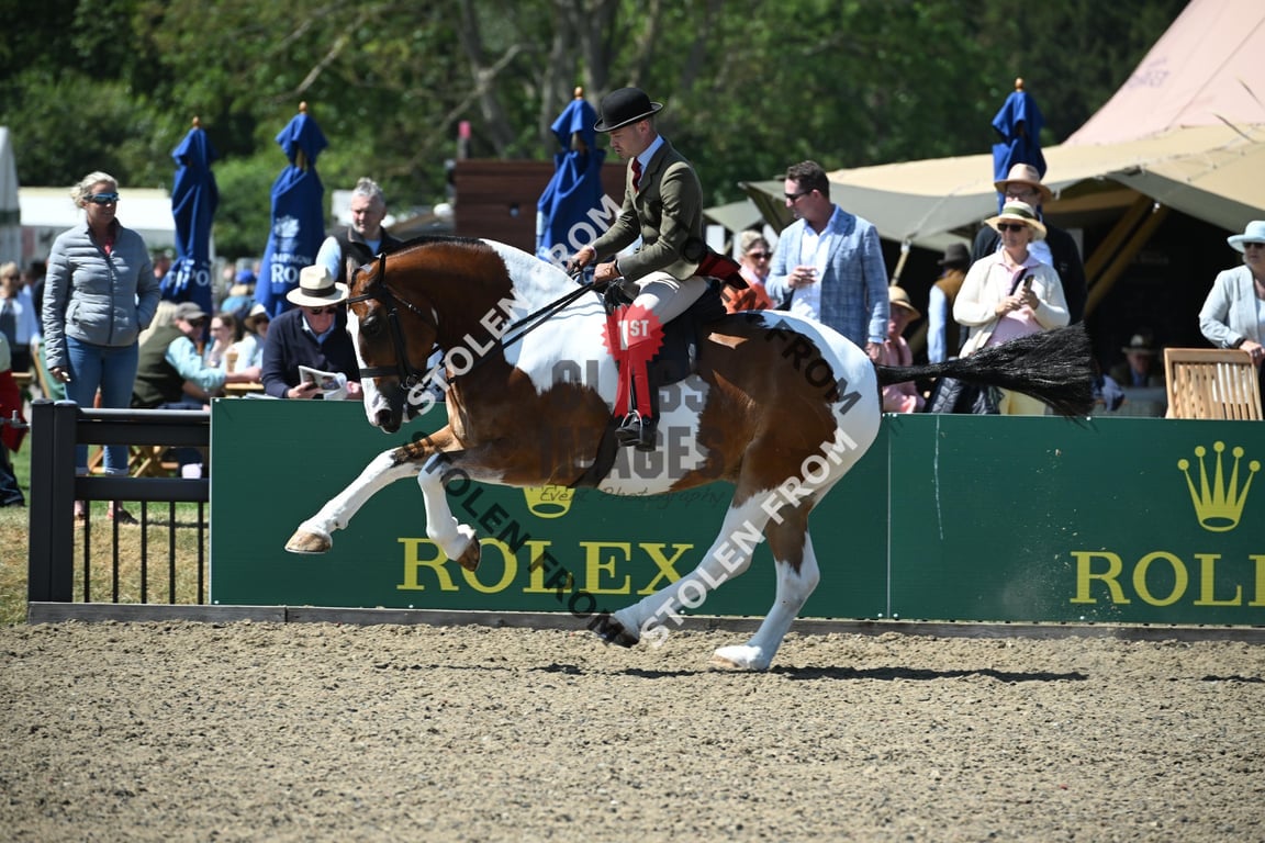 A33_0908 2025 - 1st Class Images