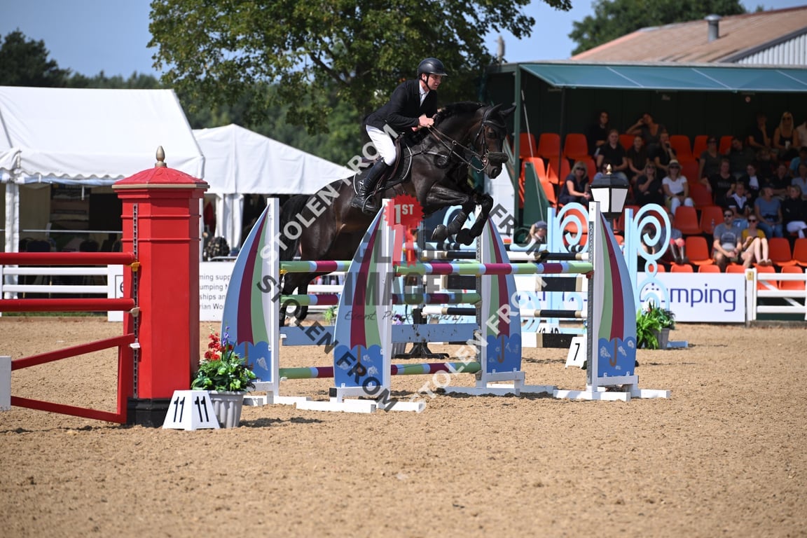 A87_1465 2025 - 1st Class Images